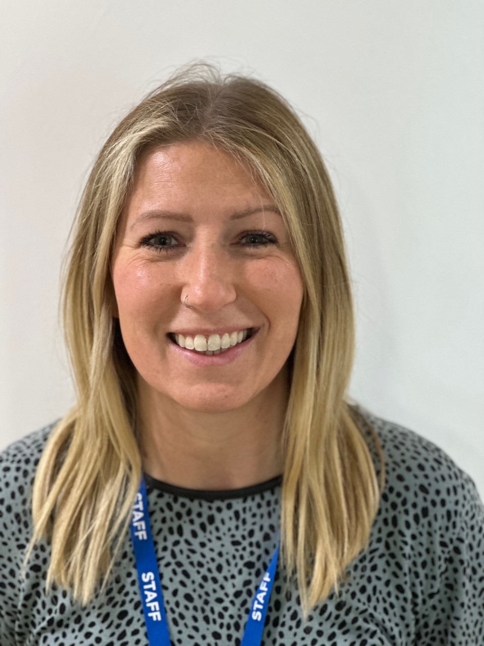 Woolenwick Junior School - Our Staff